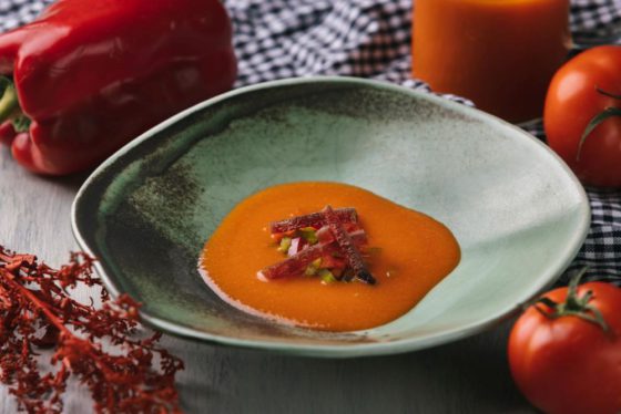 Receta del auténtico gazpacho andaluz - Scoolinary