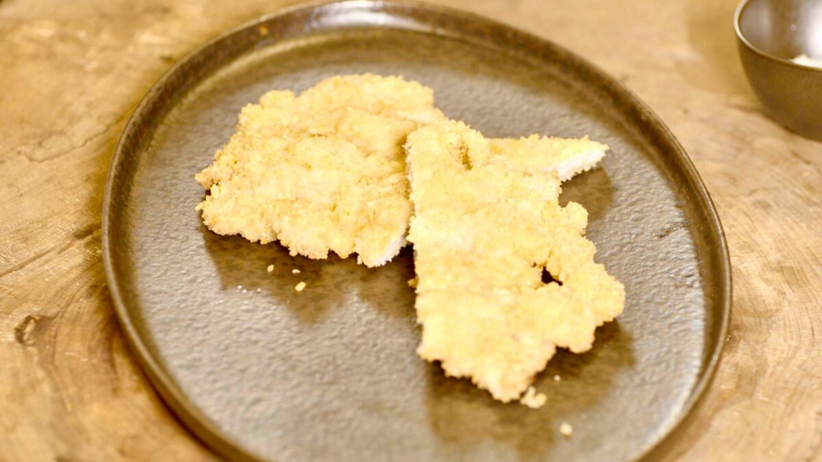 Breaded and deep-fried veal fillet - Scoolinary Recipes