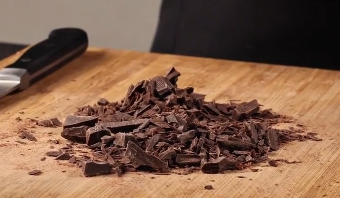 Picar chocolate - Recetas Scoolinary